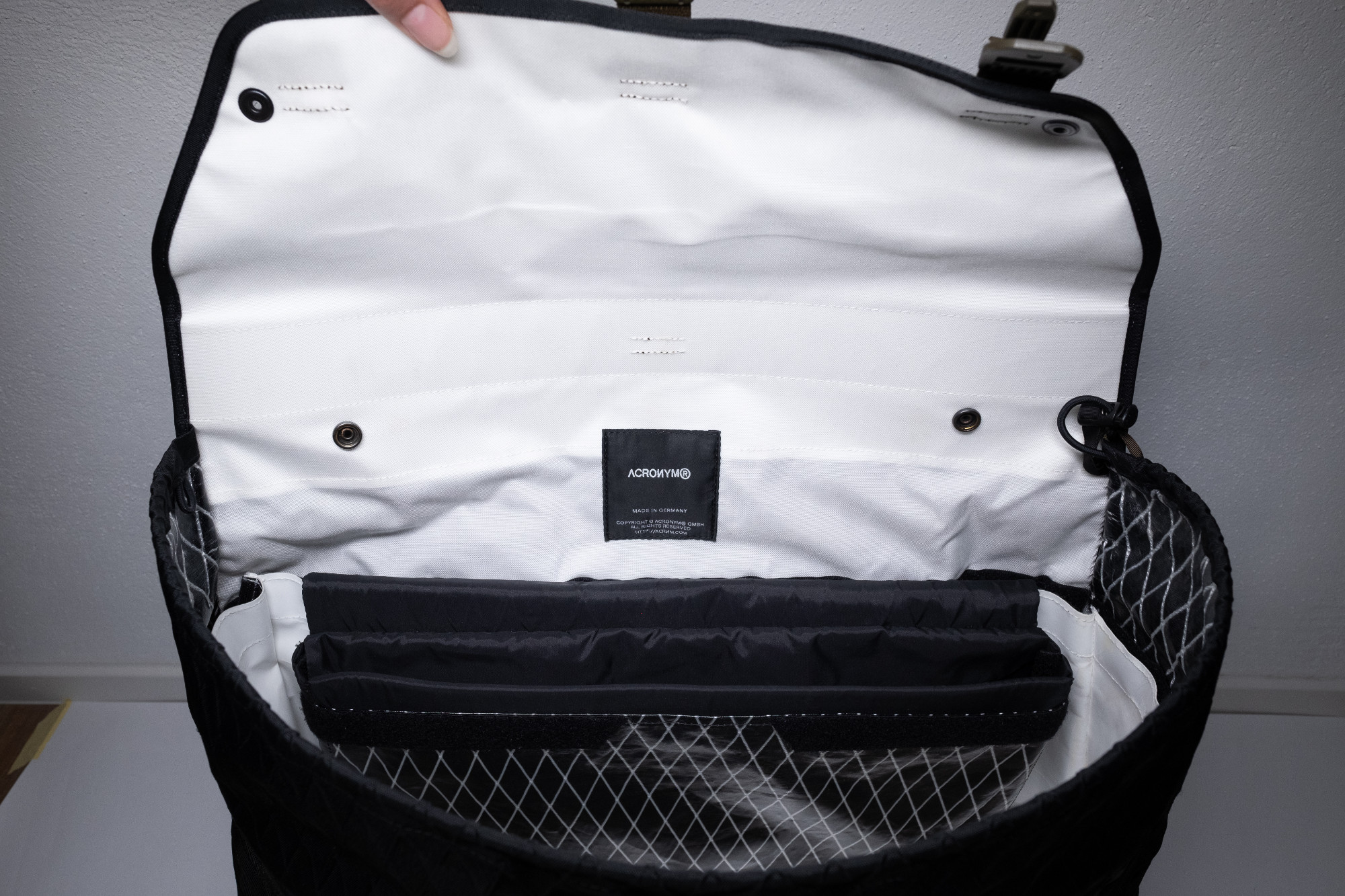ACRONYM 3A-6TS (FW2122) FULL BLACK | t850x202 | REVERSIBLE ACRONYM 3A-6TS (FW2122) FULL BLACK | t850x202 | REVERSIBLE