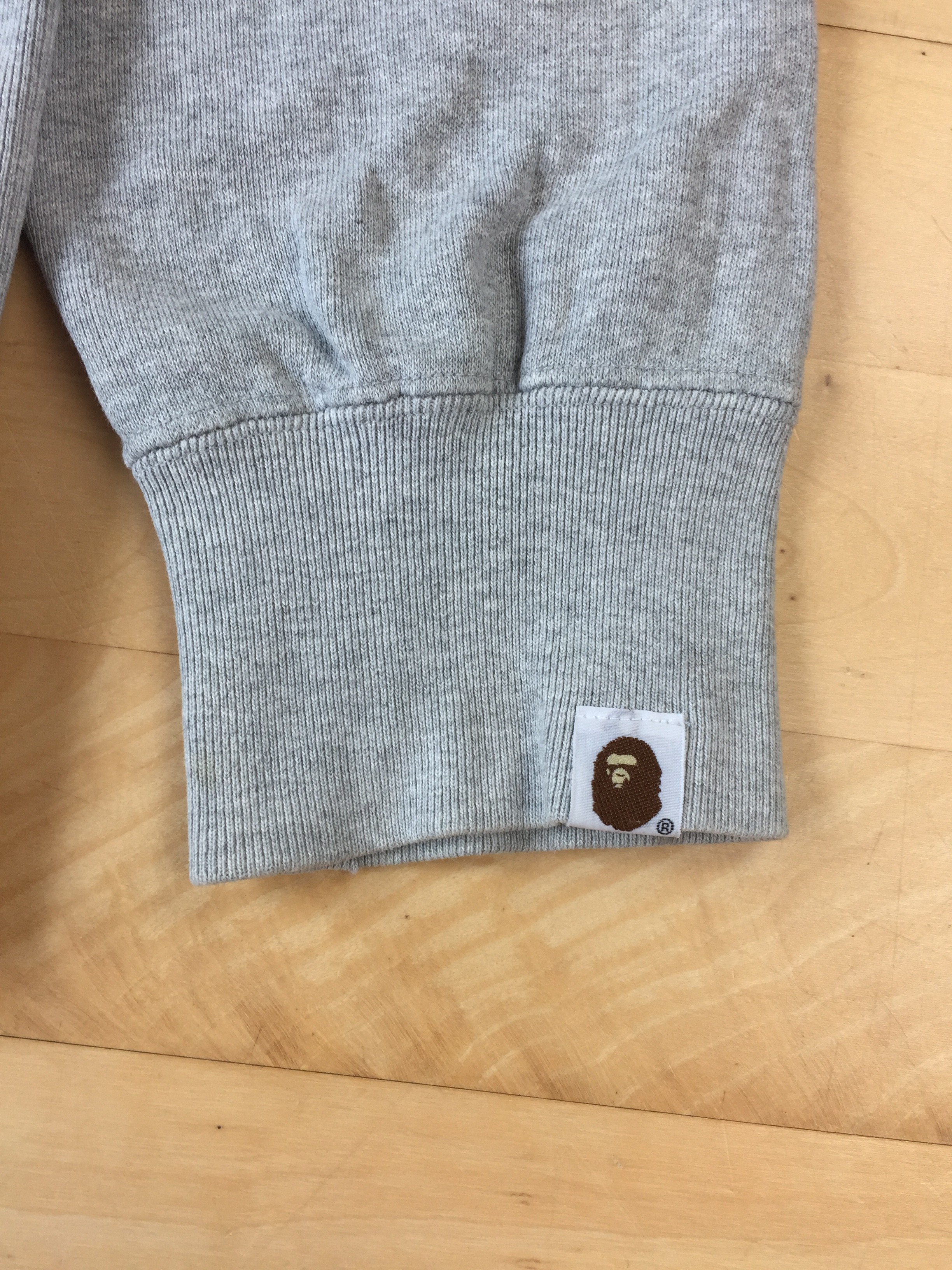 A BATHING APE® Bape Bapesta Chest Logo Sweater | froxento | REVERSIBLE