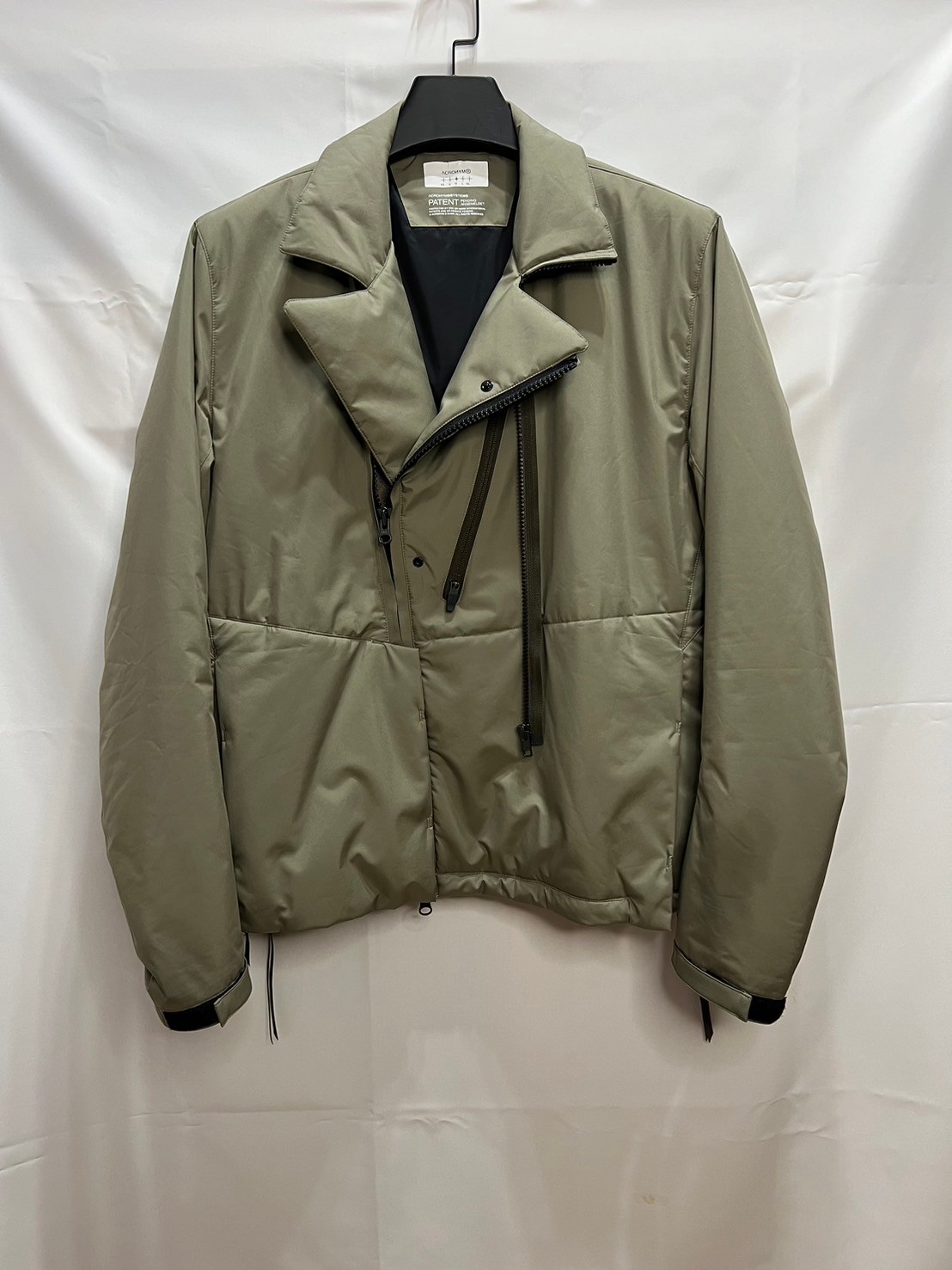 ACRONYM ACRONYM J68-PL | b125520899 | REVERSIBLE