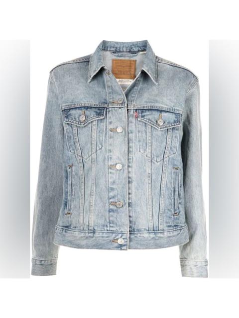 Levi's Levi’s Denim Jacket Oversized Light Wash ex boyfriend trucker ...