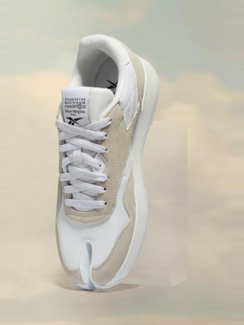 Maison Margiela MM x Reebok Classic Leather Tabi Nylon sneakers ...